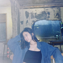 Halaman Kreator Angelina Caroline (@angelina-caroline-tifri) di ...