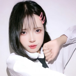 Yuraa! - Trakteer.id