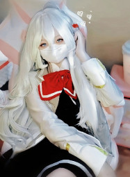 Flora (ryumi.cos) - Trakteer.id