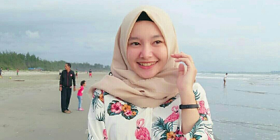 Edisi selebgram isi 4 foto dan 2 video - Trakteer.id