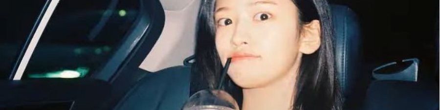 Rosiee (rose marrie) - Trakteer.id