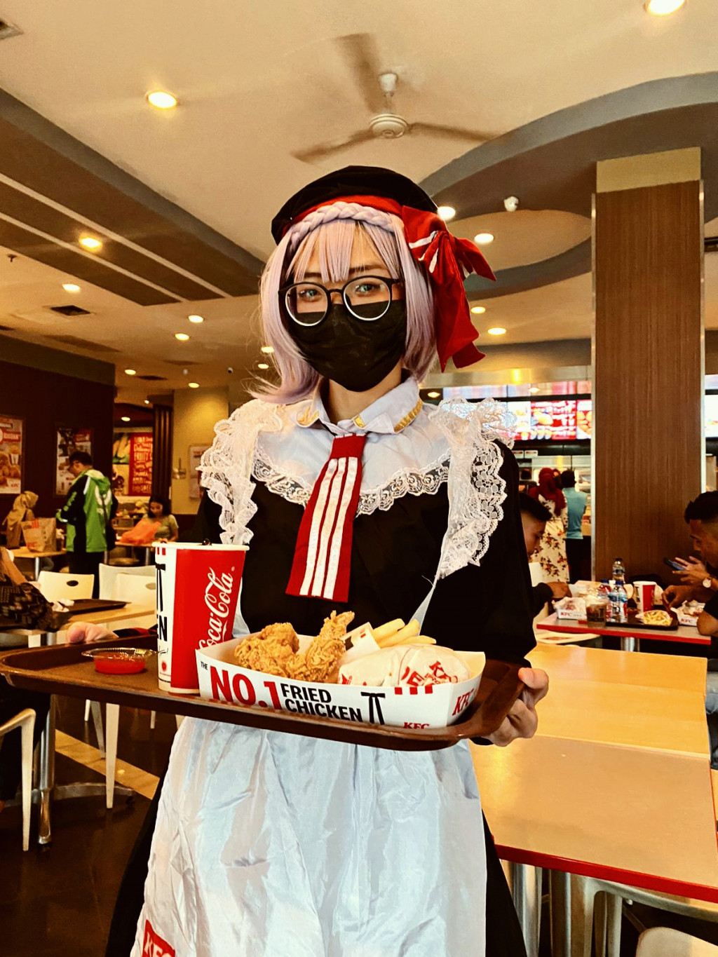 Noelle KFC Cosplay - Trakteer.id